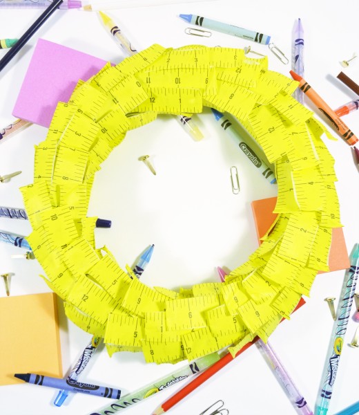 easy back to school wreath idea - all crafty things