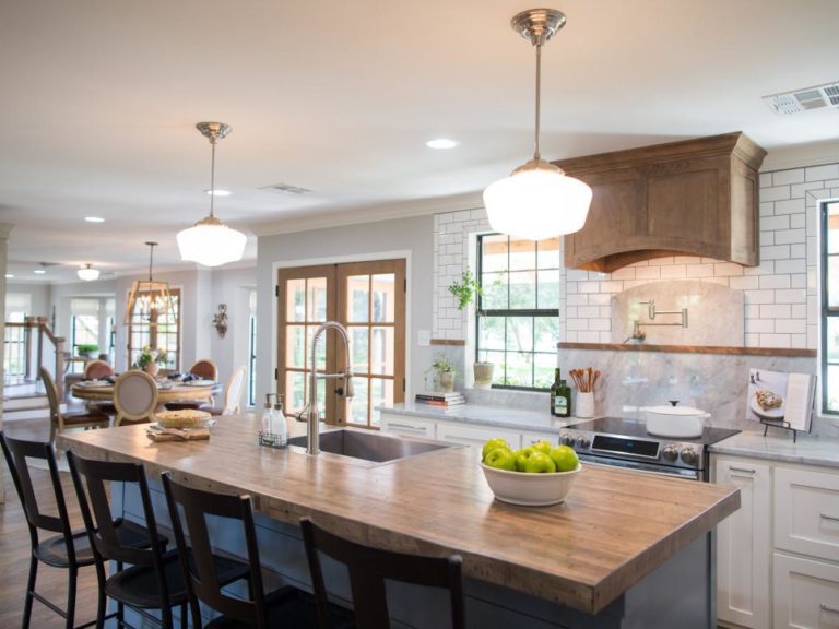 the best Fixer Upper rooms (over 25 favorites) - all crafty things
