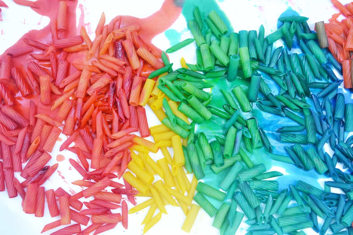 How to Dye Pasta - all crafty things