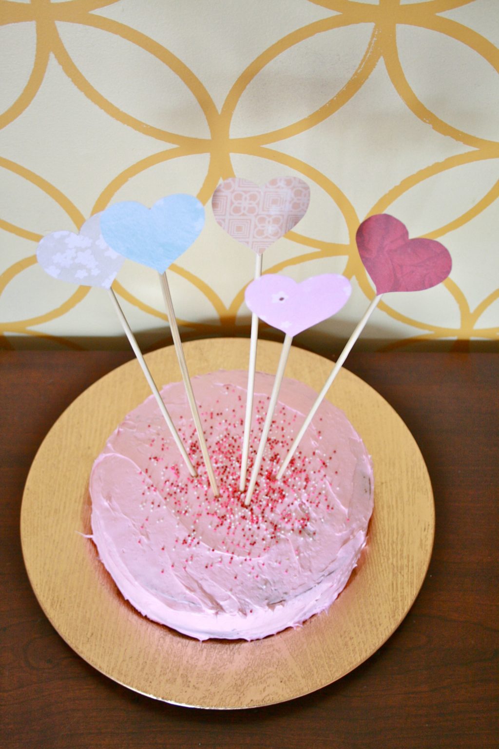 How to Make DIY Heart Cake Toppers - all crafty things