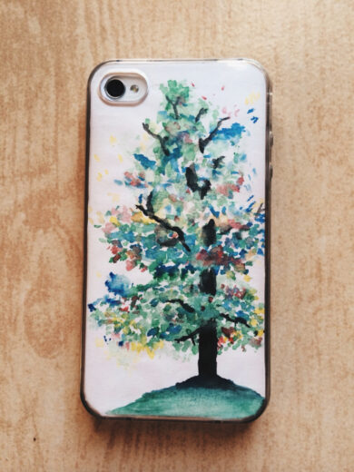 Painting on Phone Cases {10+ Easy Ideas to Try} - all crafty things
